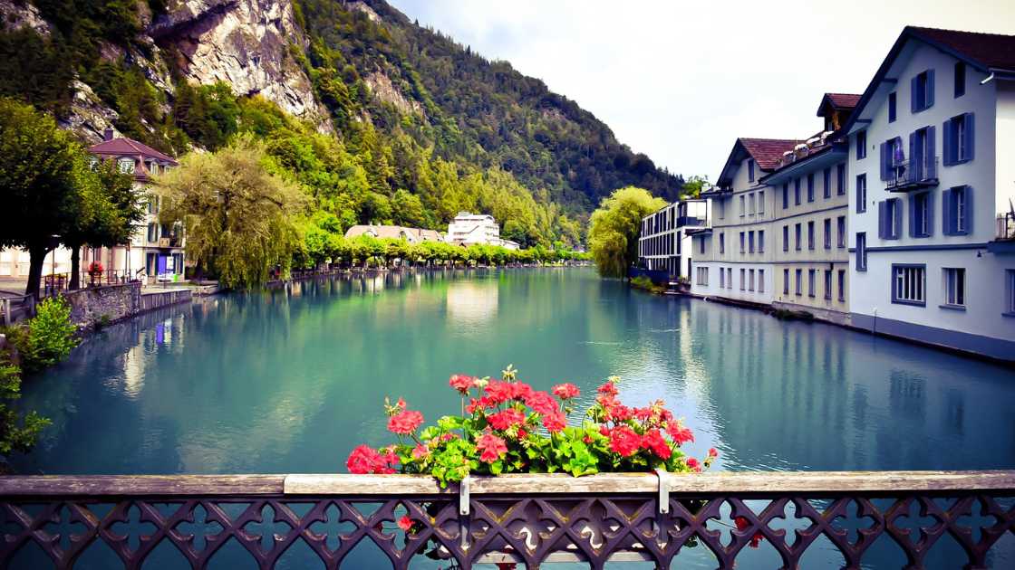 Why You Should Visit Interlaken Switzerland? - Wanderersplanet