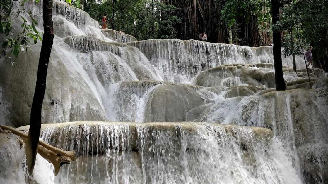15 Best Waterfalls in the Philippines - Wanderersplanet