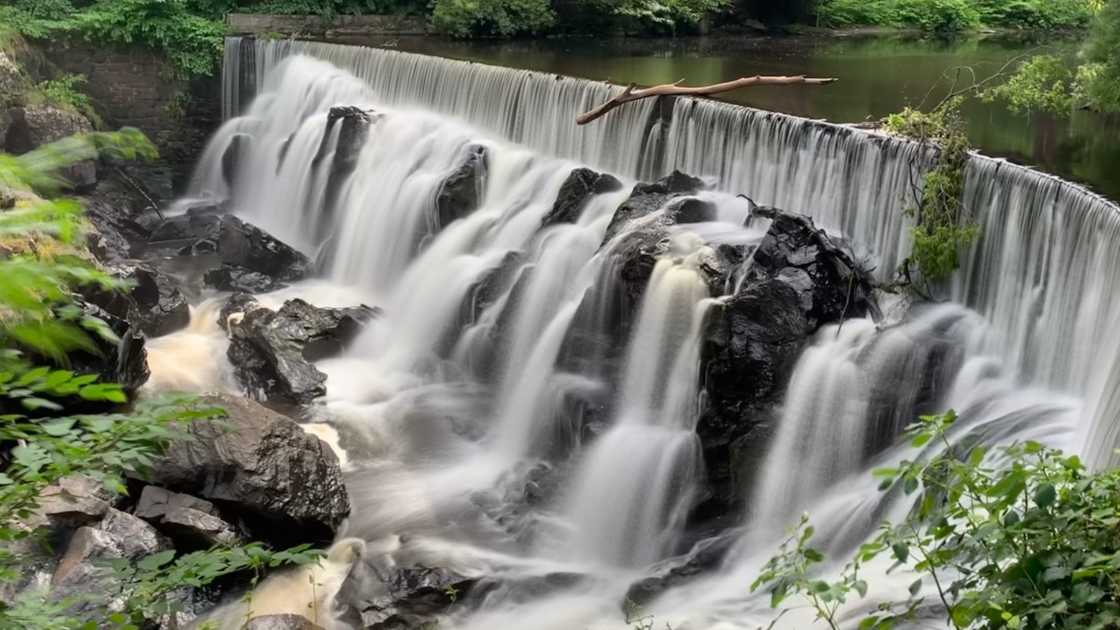 15 Best Waterfalls in Connecticut