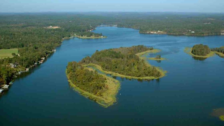15 Beautiful Lakes In Alabama